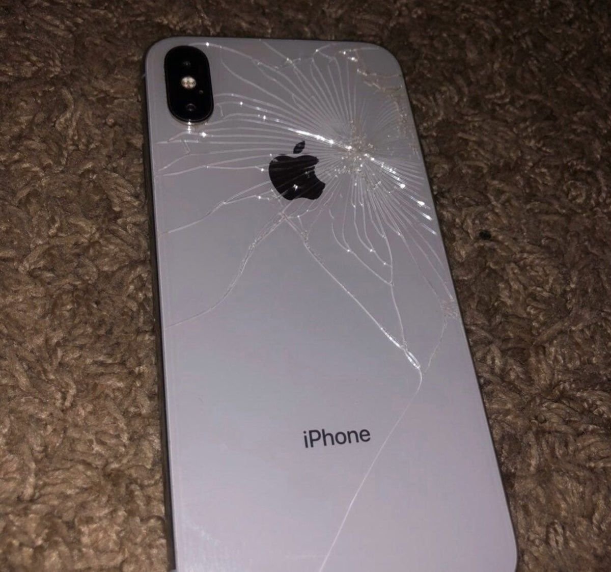 How To Repair A Cracked iPhone Back Glass?